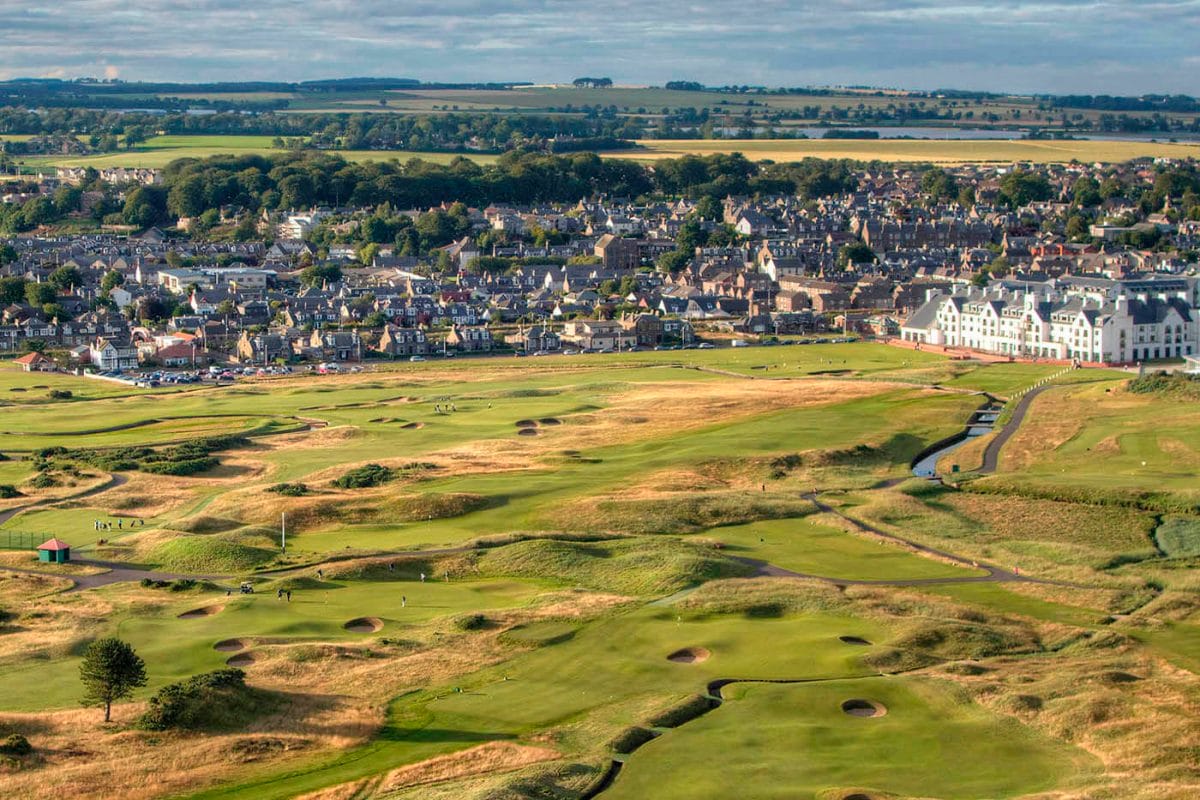 Carnoustie Golf Links - Scotland, United Kingdom – Voyages.golf Carnoustie Golf Links - Scotland, United Kingdom – Voyages.golf