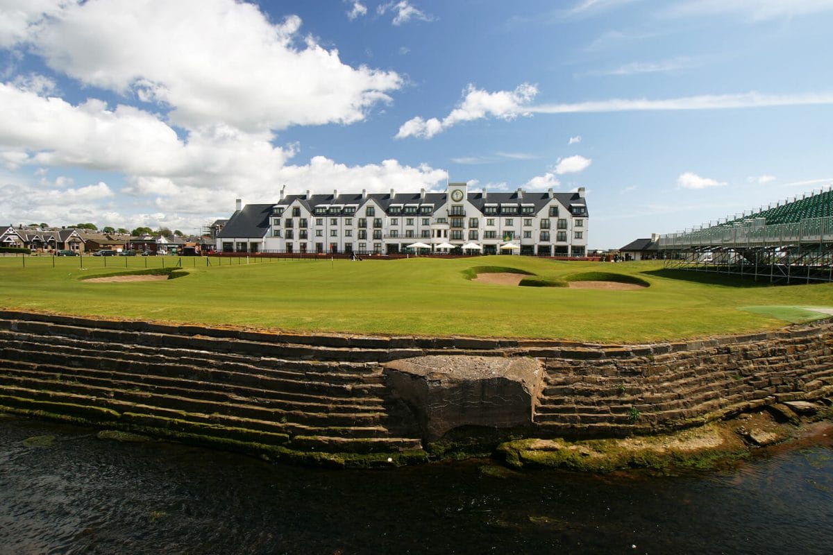 Carnoustie Golf Links - Scotland, United Kingdom – Voyages.golf Carnoustie Golf Links - Scotland, United Kingdom – Voyages.golf